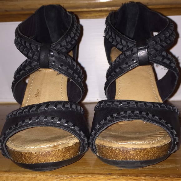 me too | Shoes | Adam Tucker Me Too Giavanna Black With Braid Trim ...